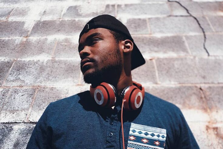 10 Signs He's Using You As An Ego Boost