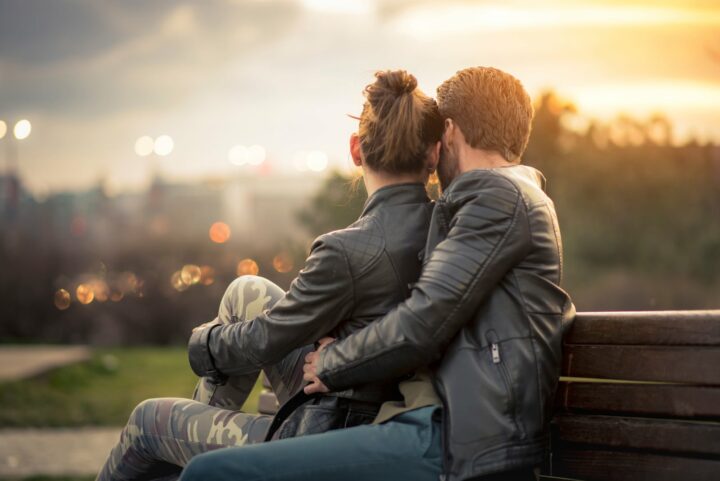 5 Surefire Signs Your Love At First Sight Will Last