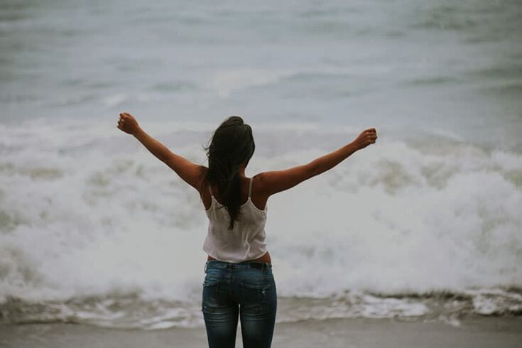 9 Reasons Why Strong Women Choose To Stay Single