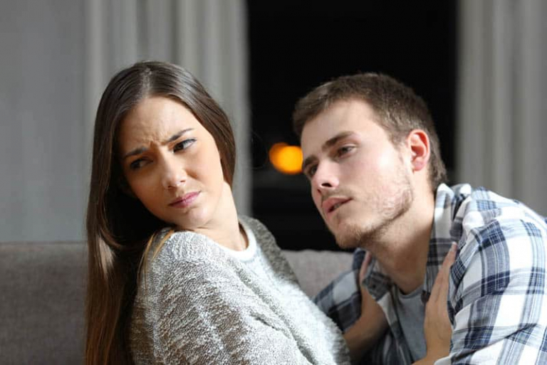 The 10 Worst Kissing Mistakes That Will Totally Ruin The Mood