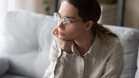 5 Proven Ways To Deal With Emotional Baggage In A New Relationship