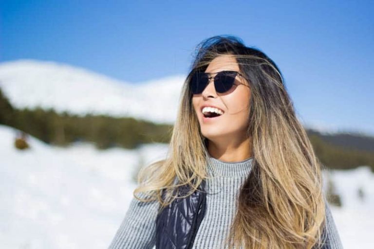 The Ultimate Guide On How To Be More Feminine And Attractive