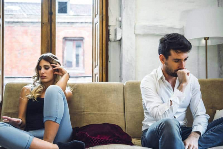 10 Signs You Need Space In Your Relationship And Why It's A Good Thing