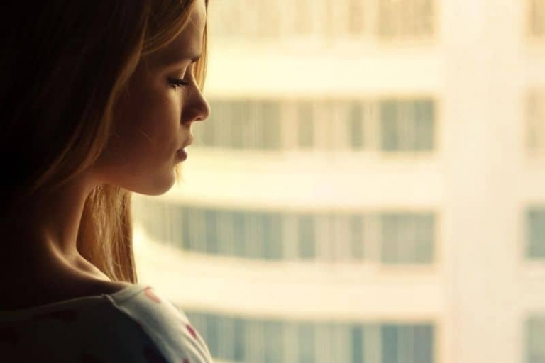 Telepathy In Love & 12 Powerful Signs Of Telepathic Connection