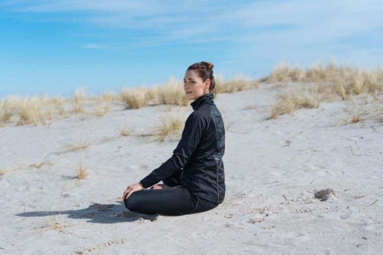 Telepathy In Love & 12 Powerful Signs Of Telepathic Connection