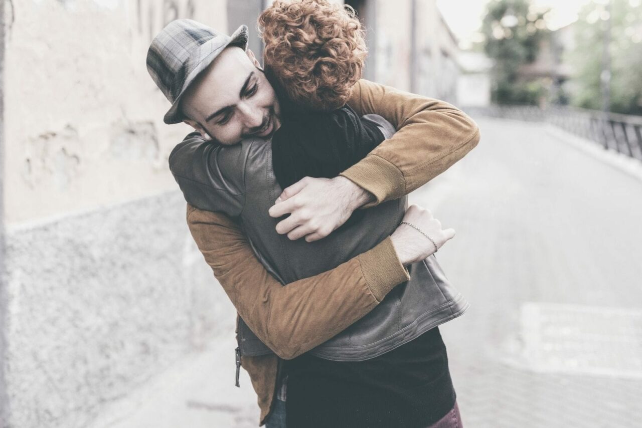 Why Platonic Intimacy Is The Purest Form Of Love