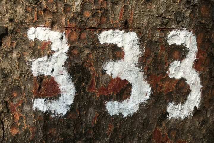 333 Meaning And 7 Reasons You Keep Seeing This Angel Number