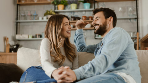 20 Clear Signs She Is Developing Feelings For You