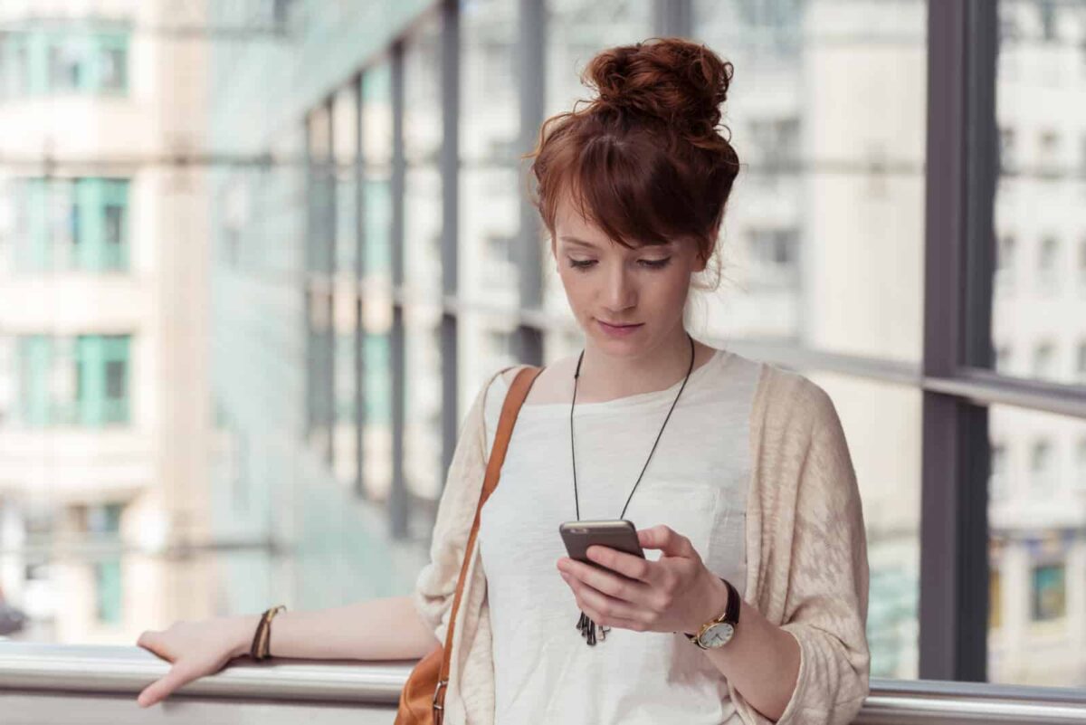 25 Signs Your Ex Is Trying To Get Your Attention On Social Media