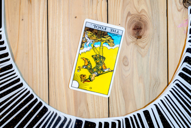 Understand The Fool Reversed: 10 Common Tarot Card Readings