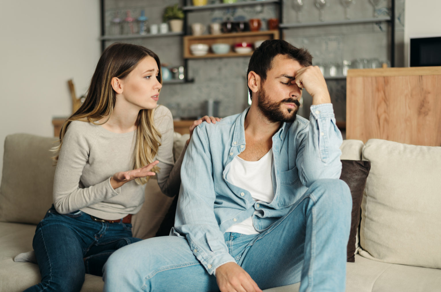 10 Manipulative Sentences: Phrases To Keep An Eye Out For