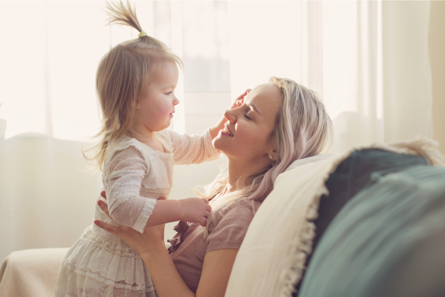 15 BIG Lessons Mothers Teach Daughters (Or At Least Should)