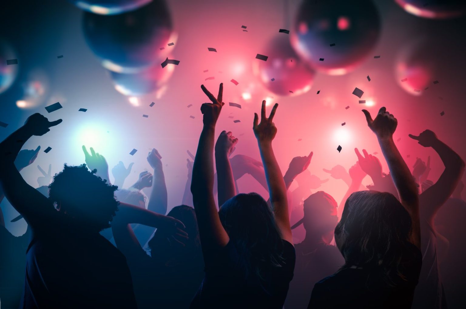 My Girlfriend Likes To Party All The Time (9 Helpful Tips)