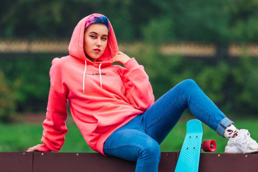 Why Are Tomboys Attractive? 10 Reasons Why Men Fall For Them