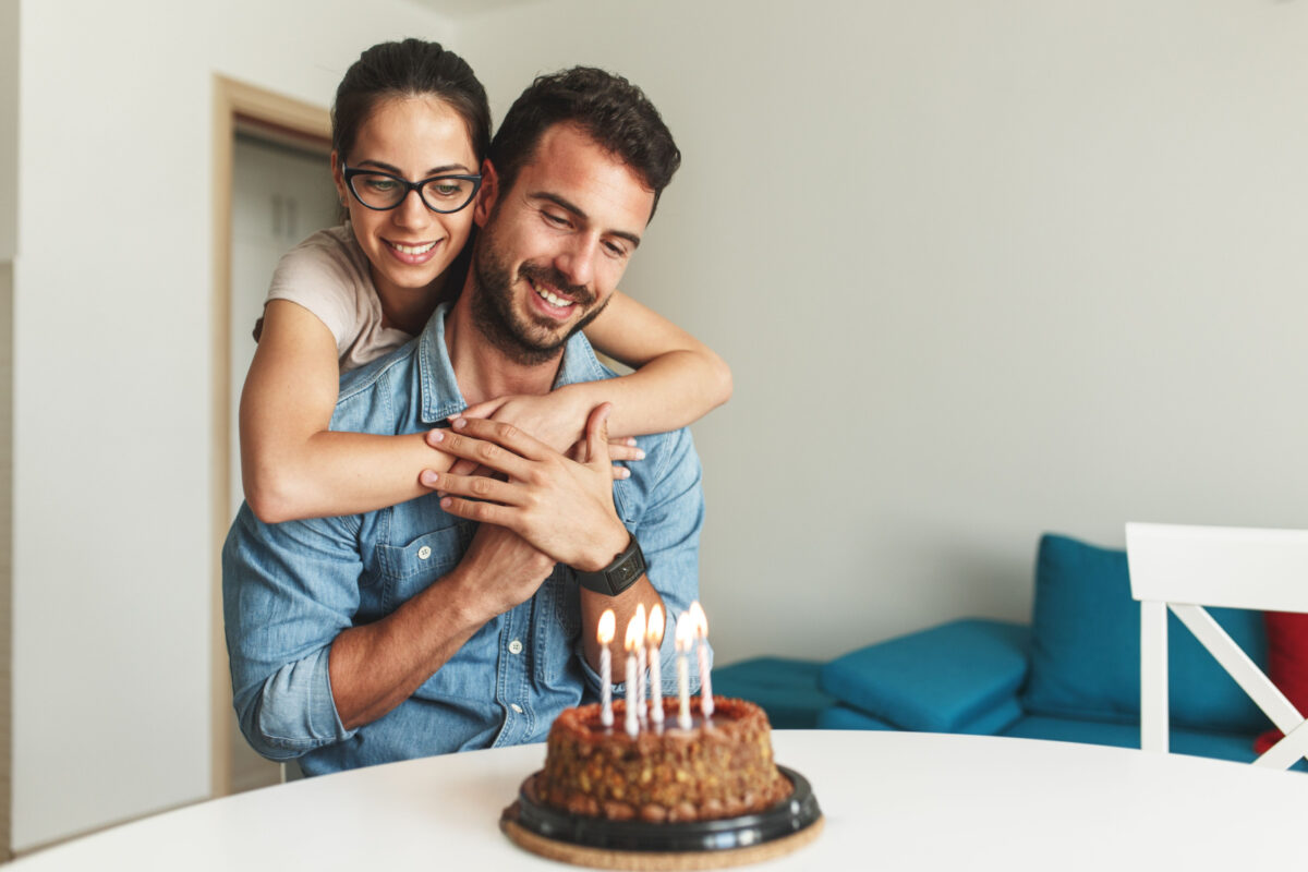 How To Make My Boyfriend Feel Special On His Birthday? 16 Ways