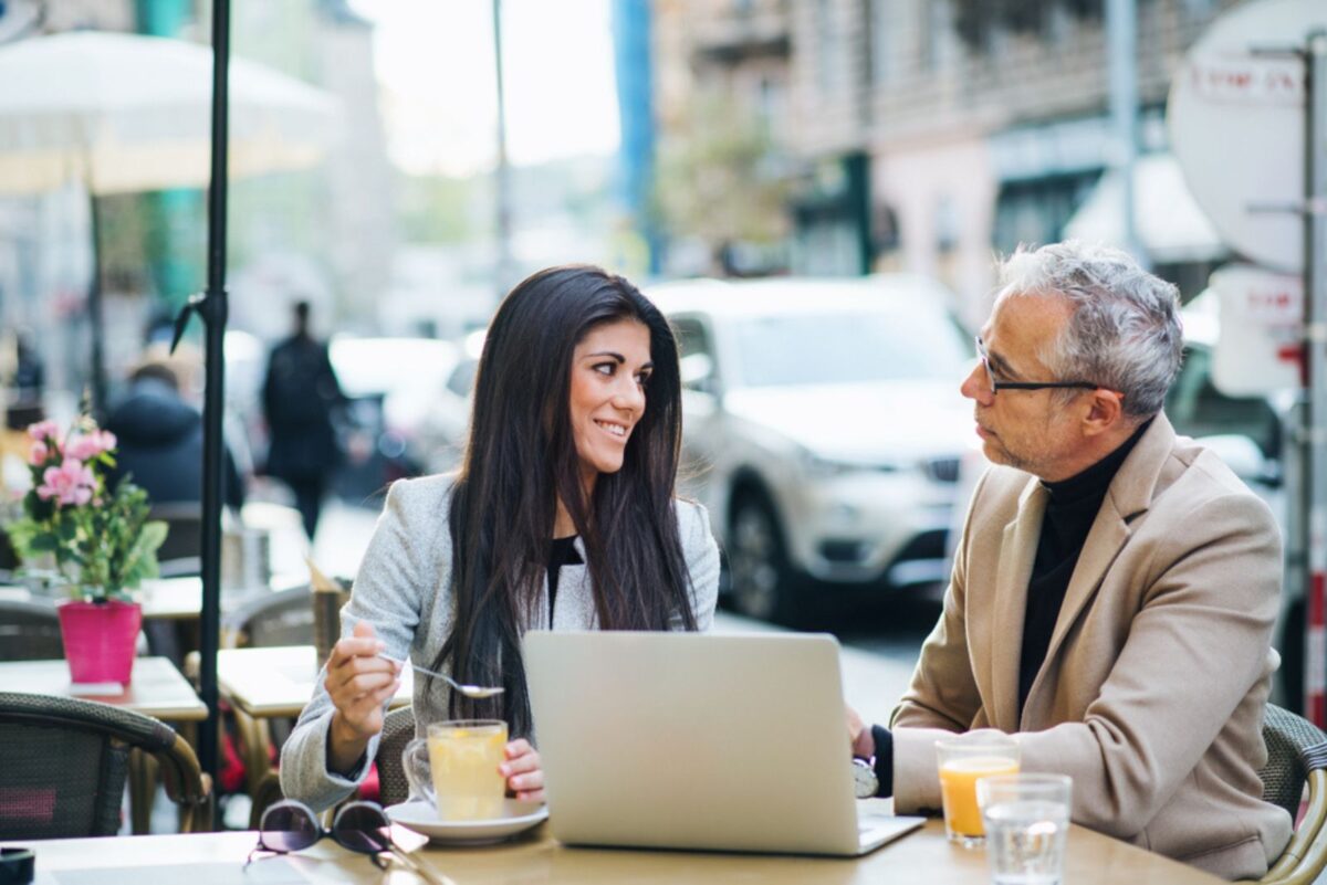 20 Definite Red Flags When Dating An Older Man