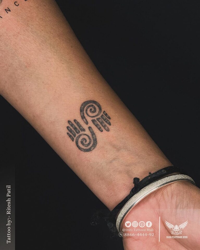 Top 20 Unique And Meaningful Small Tattoo Ideas