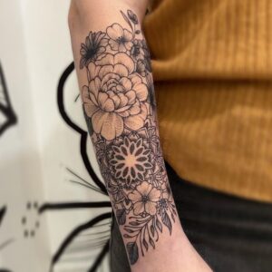 24 On Point Dot Work Tattoo Designs That Will Stun You