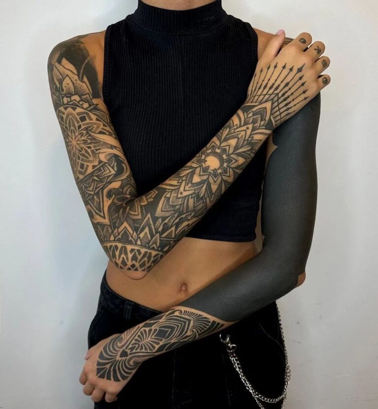 22 Stunning Geometric Sleeve Tattoos That You'll Absolutely Love