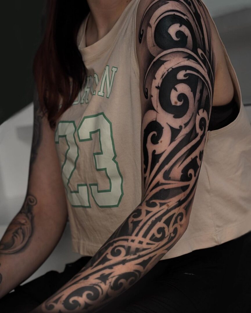 22 Stunning Geometric Sleeve Tattoos That You'll Absolutely Love