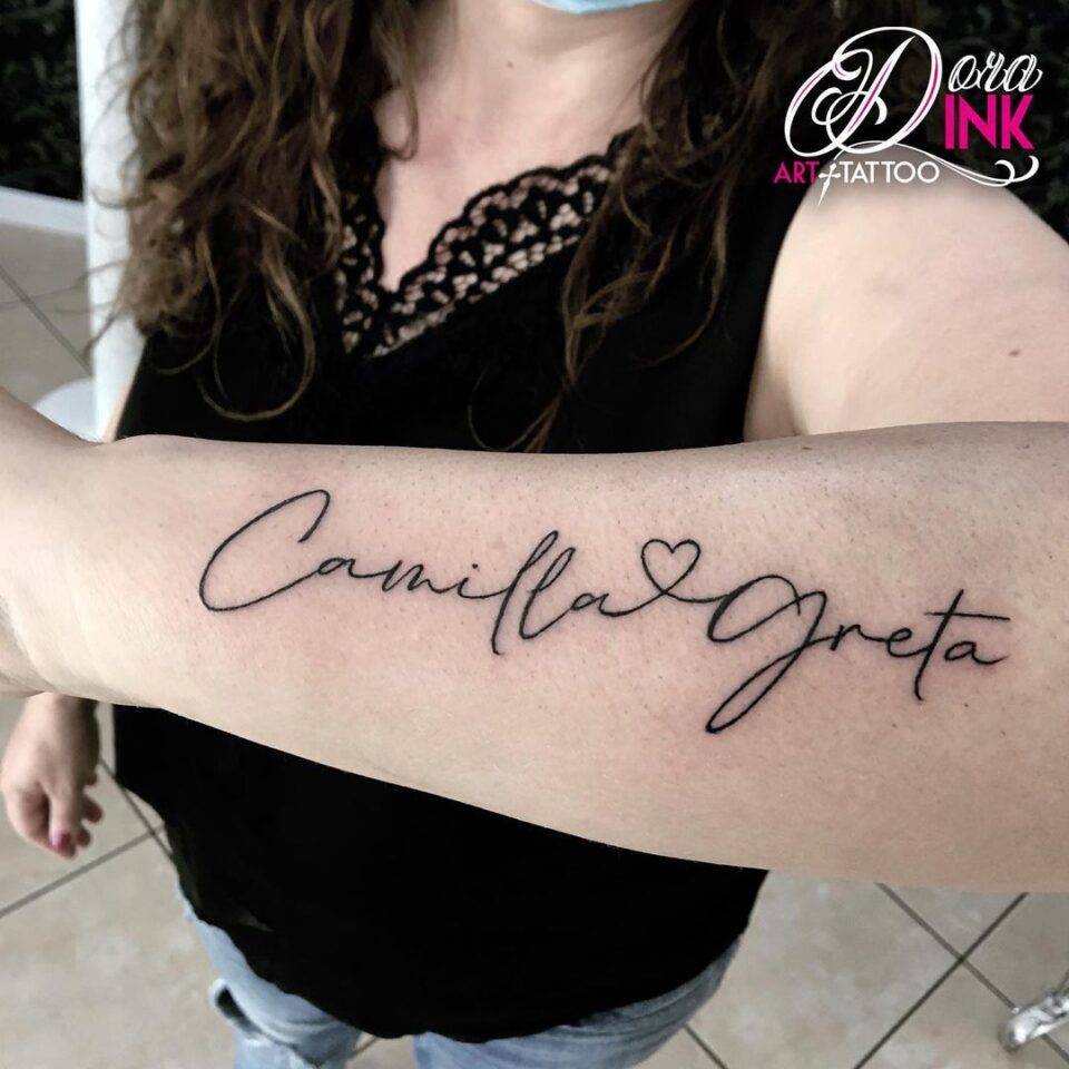 24 tatuajes de nombres para contar tu historia y honrar a tus seres ...