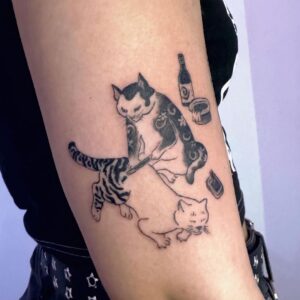 24 Purrfect & Adorable Tattoos For Cat Lovers