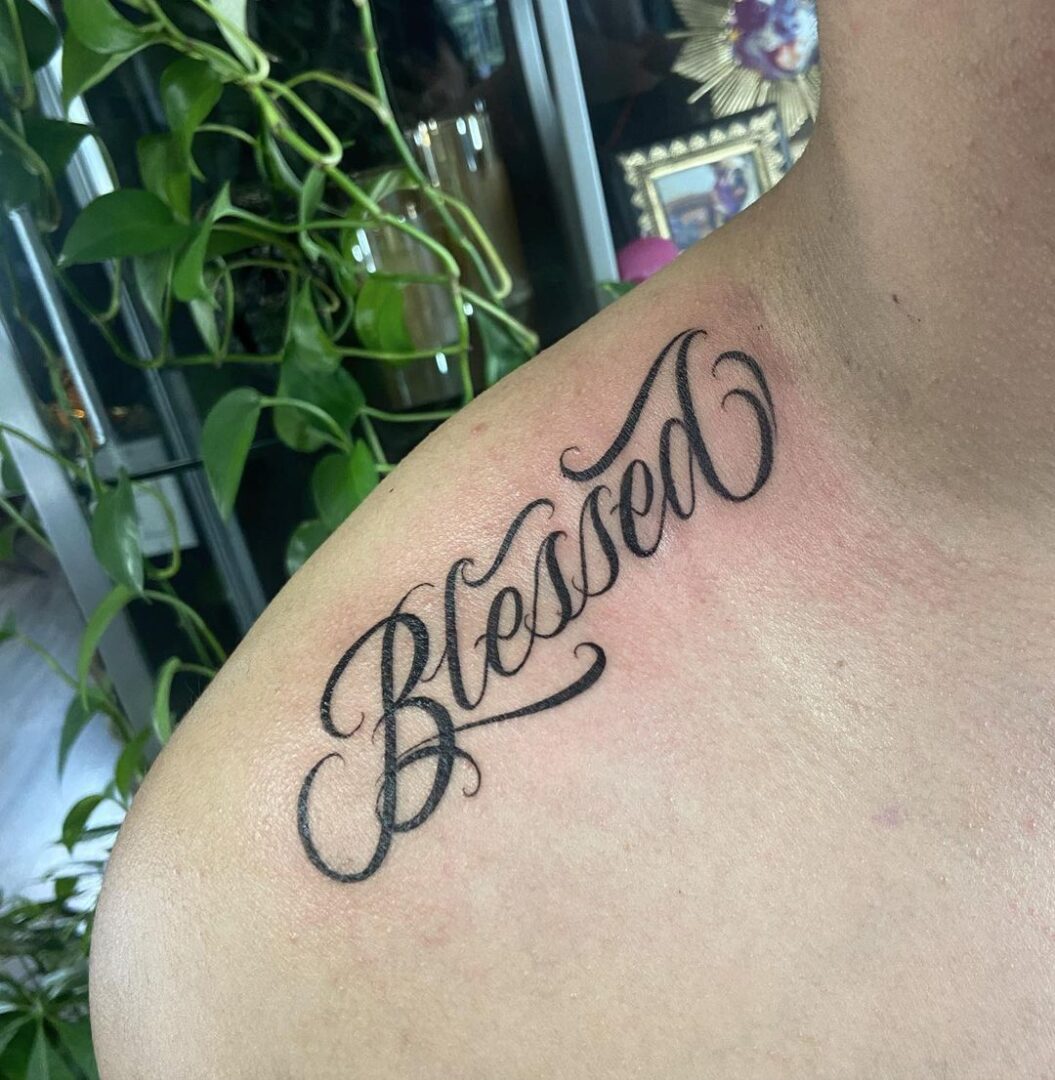 24 Motivational Word Tattoos That Will Fill You With Optimism And ...