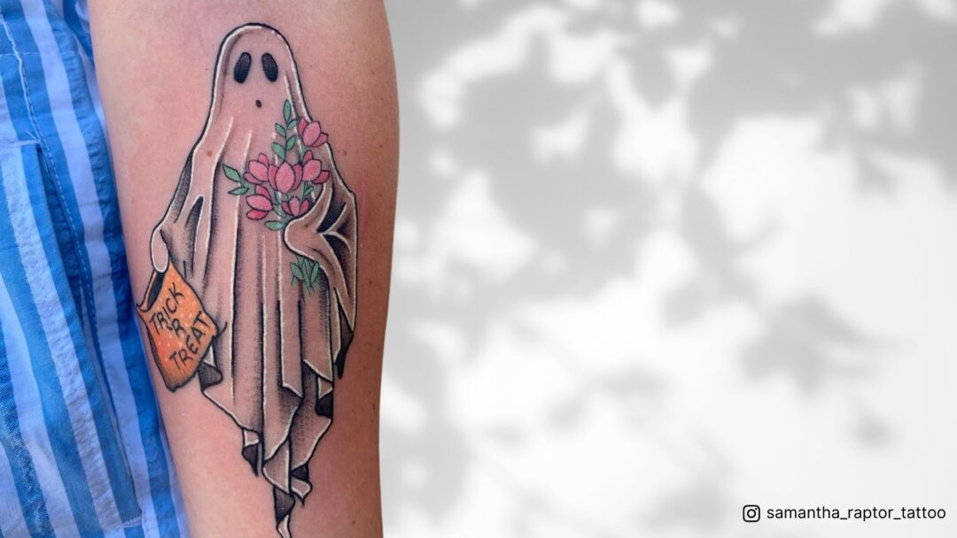 20 Cute Spooky Tattoos That Will Haunt Your Thoughts 'Til You Get Them