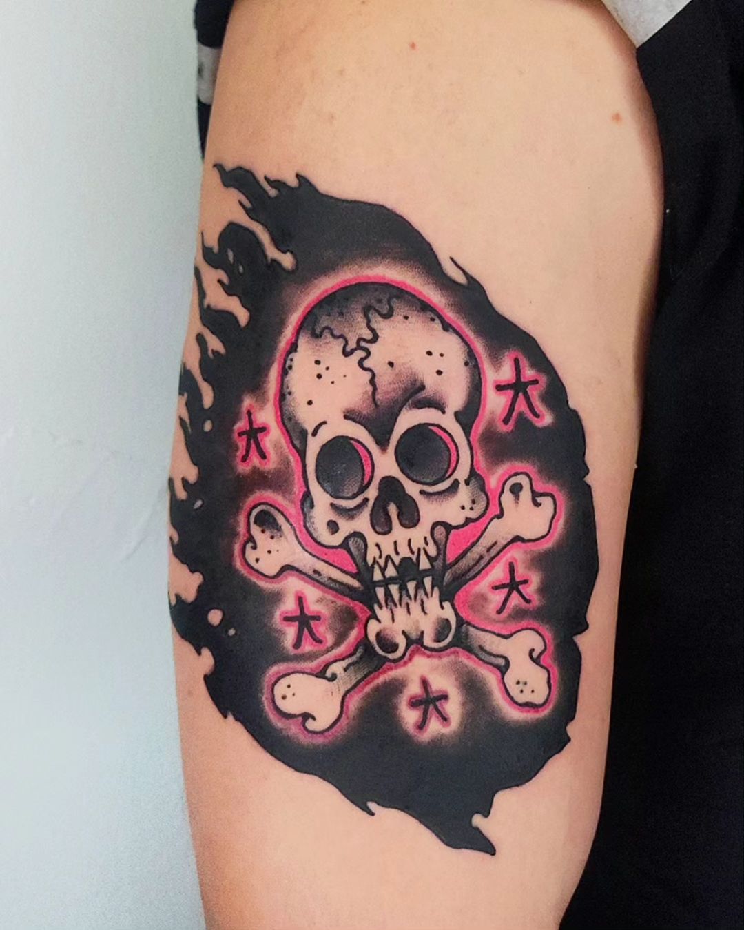 22 Pirate Skull Tattoos To Unleash Your Inner Rebel