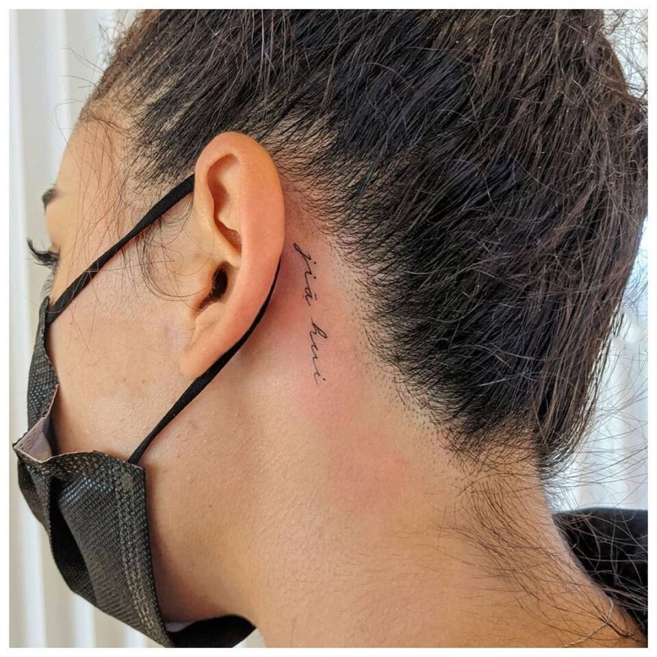 27 Elegant Behind The Ear Tattoos Perfect For A Chic And Subtle Look