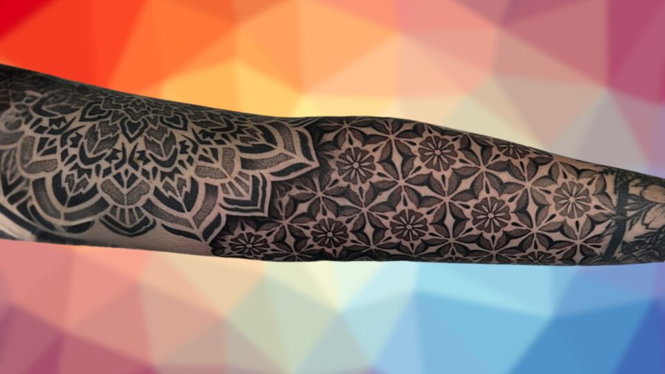 22 Stunning Geometric Sleeve Tattoos That You'll Absolutely Love