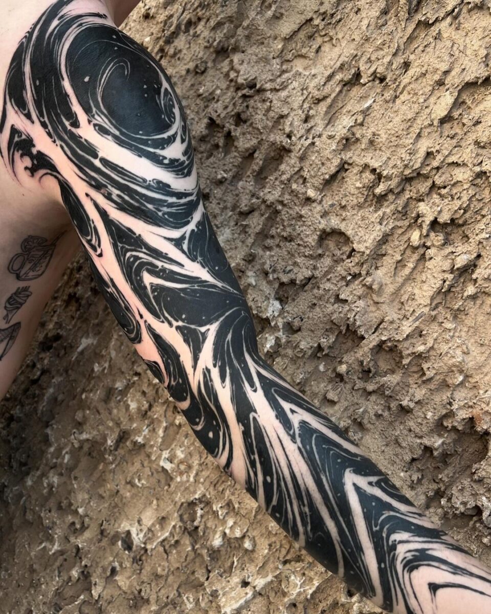 21 Blackwork Tattoo Ideas For A Bold And Eye Catching Look