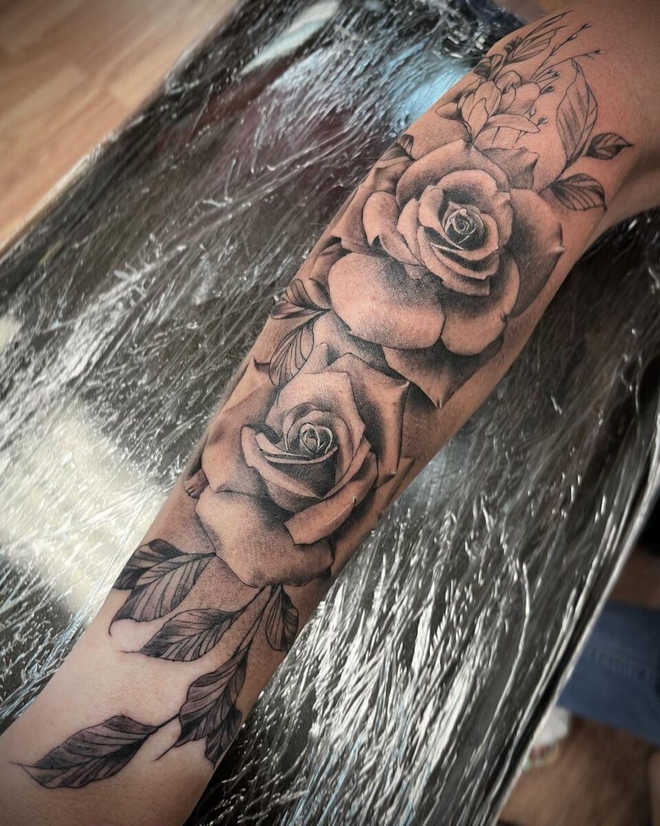 12 Chicano Style Tattoos That Look Bold & Carry A Deep Meaning