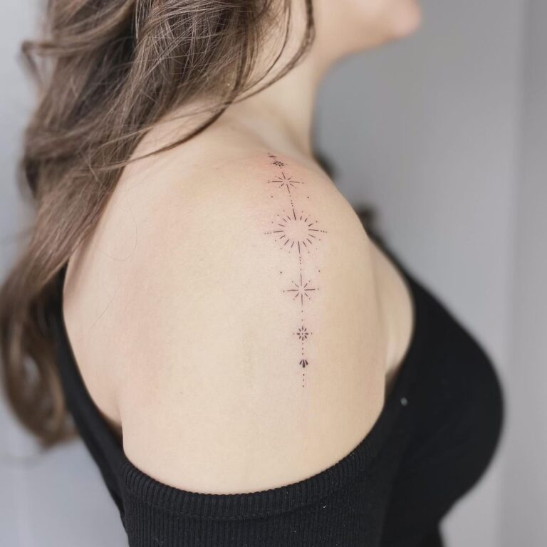 14 Cute Shoulder Tattoos You'll Want To Get ASAP