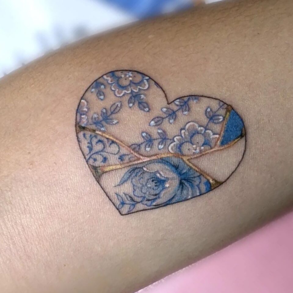 15 Beautiful Kintsugi Inspired Tattoos That Celebrate The Beauty Of Broken