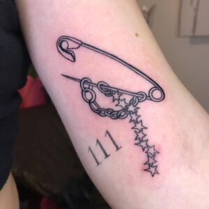 15 Bold And Edgy Safety Pin Tattoos For Rebellious Souls