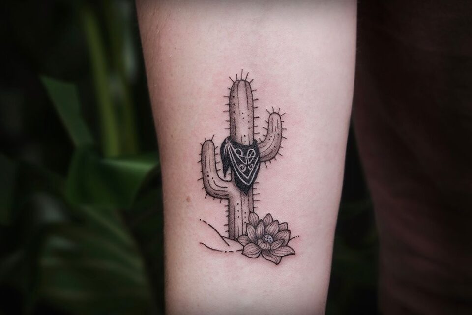 13 Small Mexican Tattoos That Celebrate Mexican Culture In A Cool Way