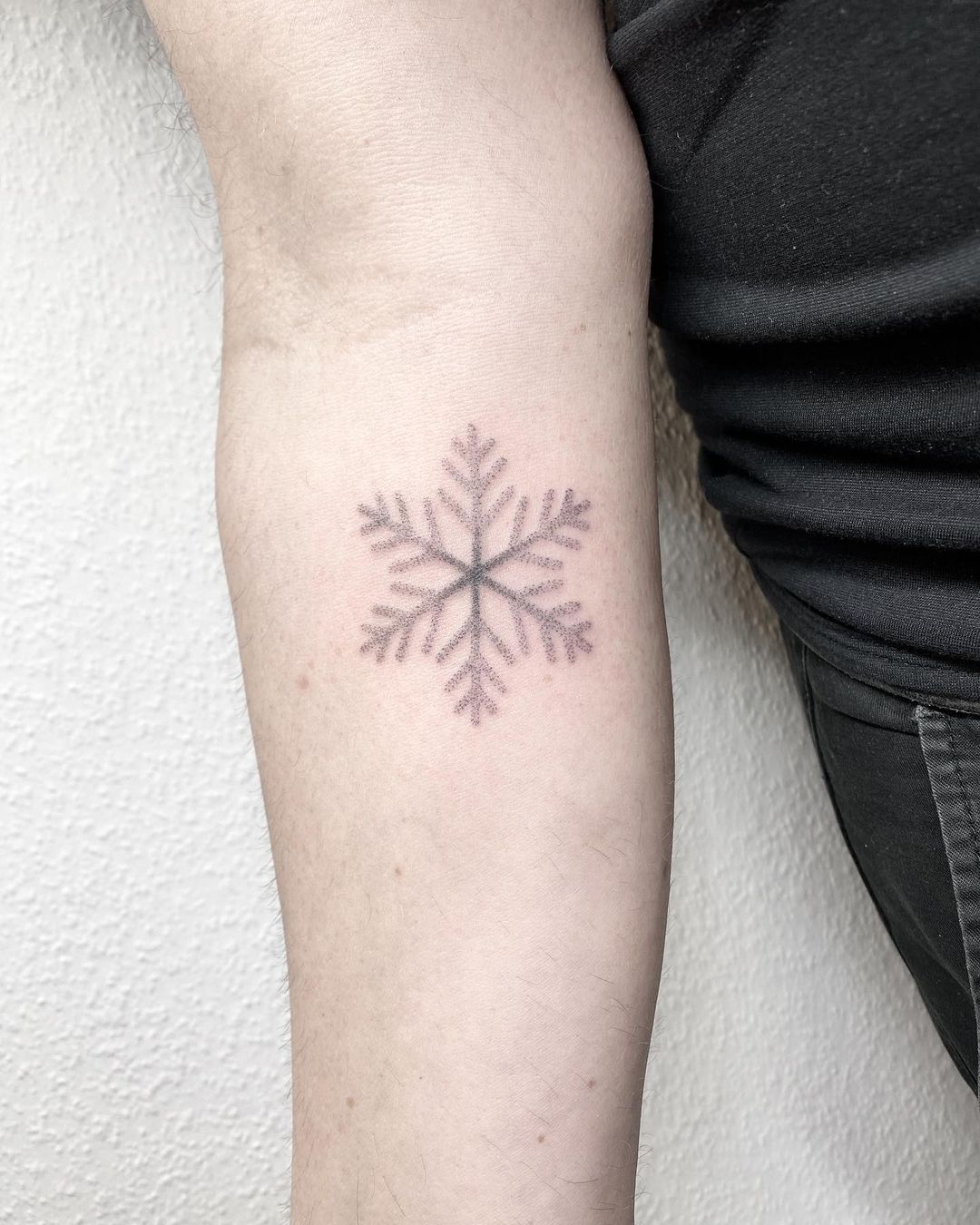 17 Cute And Chill Snowflake Tattoos To Rock This Winter