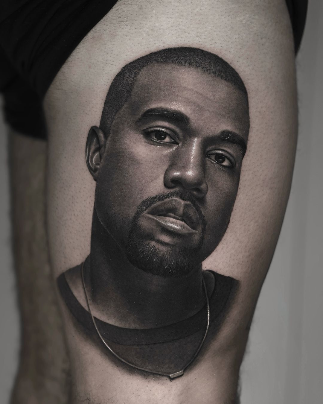 14 Incredibly Realistic Portrait Tattoos That Will Blow You Away