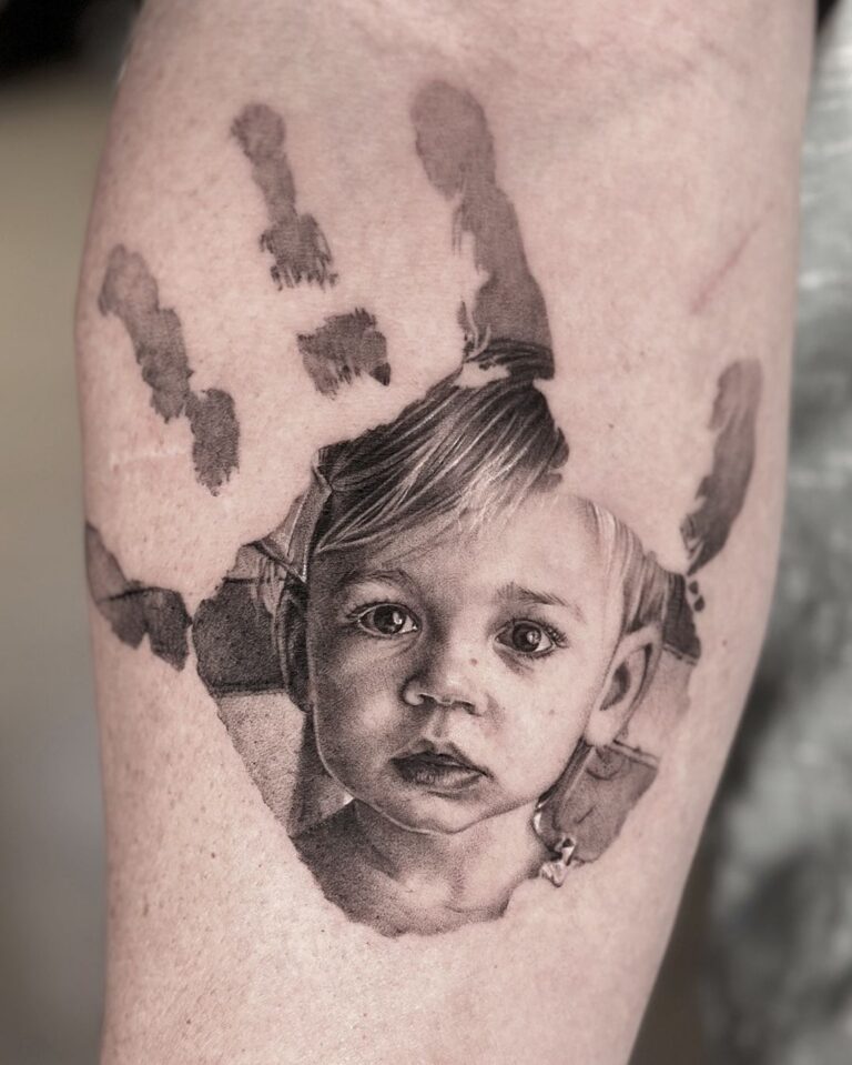 14 Incredibly Realistic Portrait Tattoos That Will Blow You Away