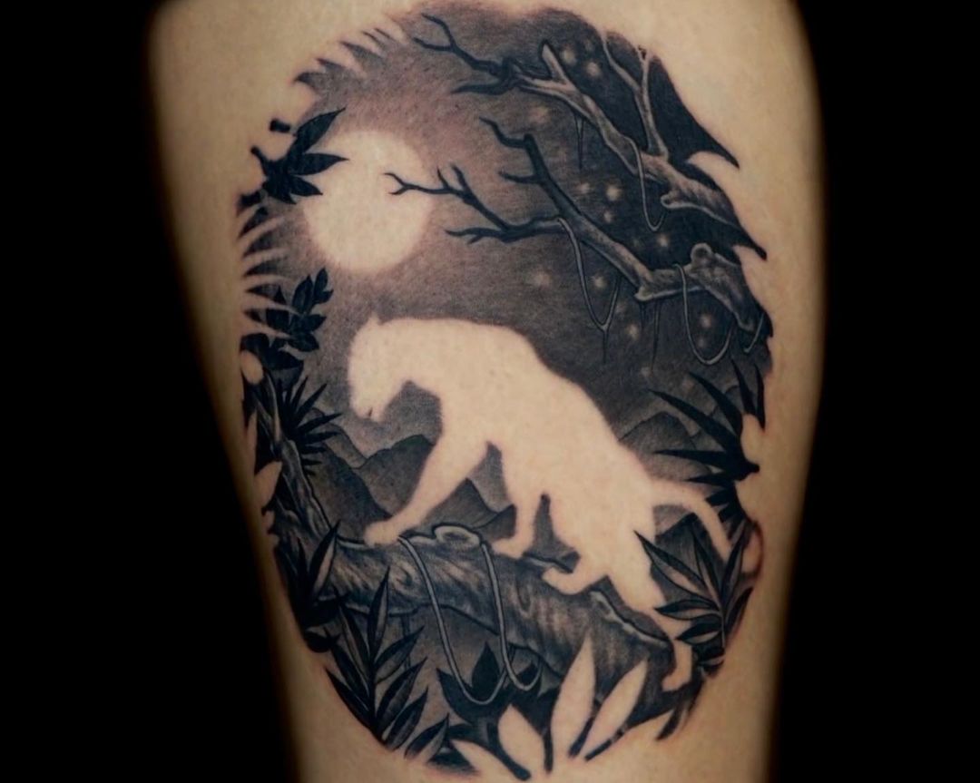 14 Incredible Negative Space Tattoos That Use The Emptiness To Create ...