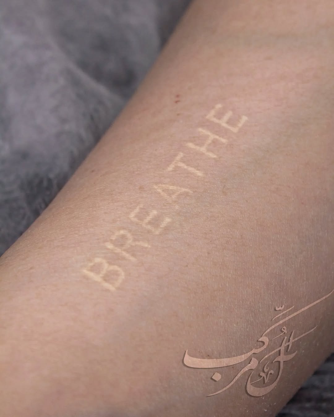 14 White Tattoos That Are Perfect For Those Who Want Something Subtle