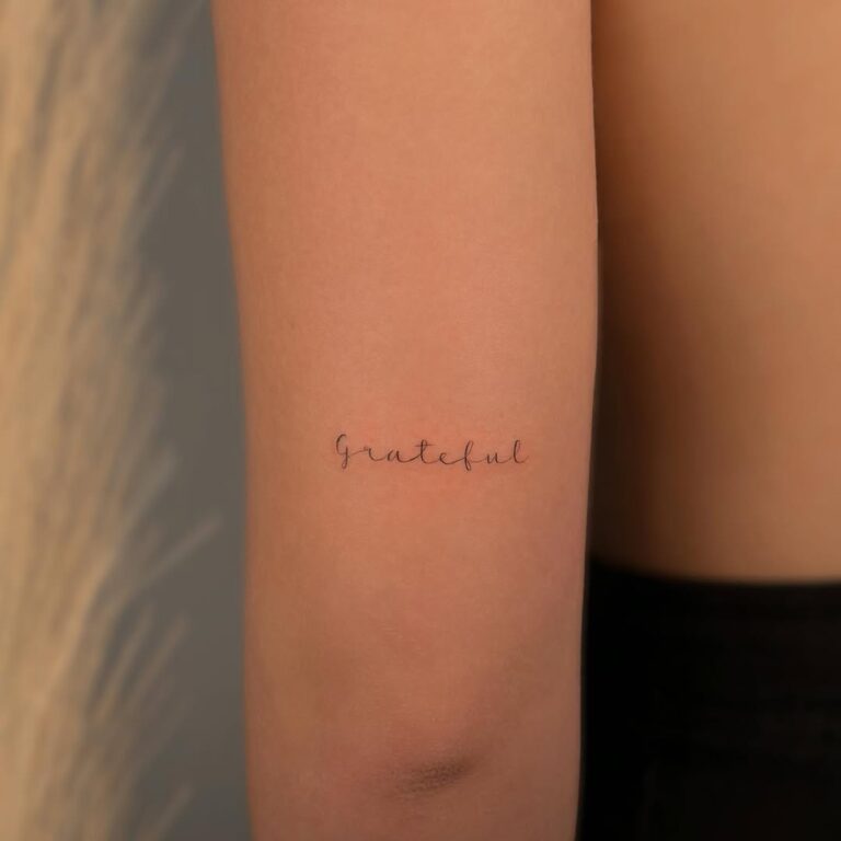 13 Delicate Small Word Tattoos With Big Meanings