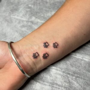 25 Tiny Tattoos That Are Subtle And Cute