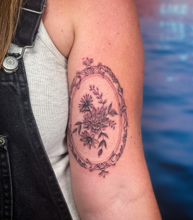 19 Fabulous Frame Tattoos That Incredibly Shape Your Ink Story