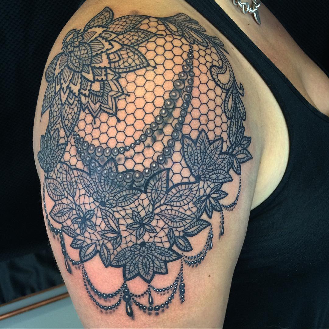 15 Chic Lace Tattoos You'll Be Excited To Show Off