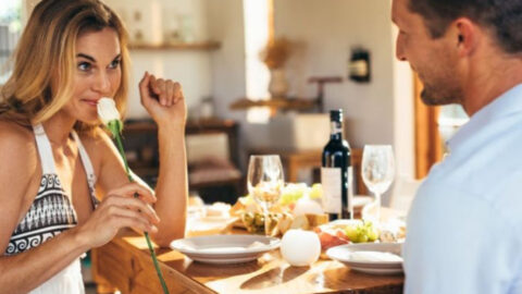 17 Behaviors Of A Man Who Truly Loves You, According To Psychologists