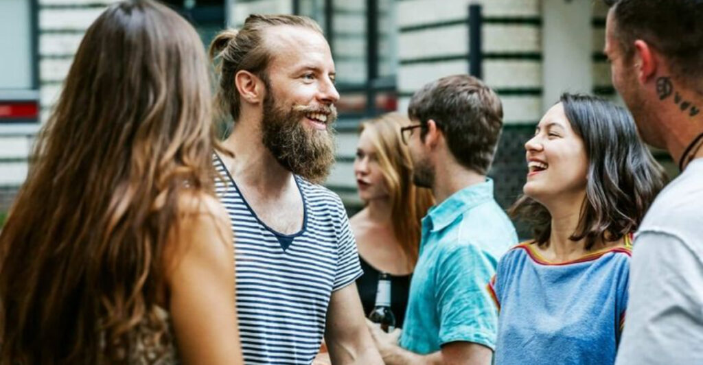 How to Make People Like You: The Psychology Behind It In 16 Steps
